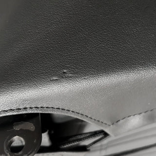 Baja Ultra Black Vinyl Blemished – Corbeau